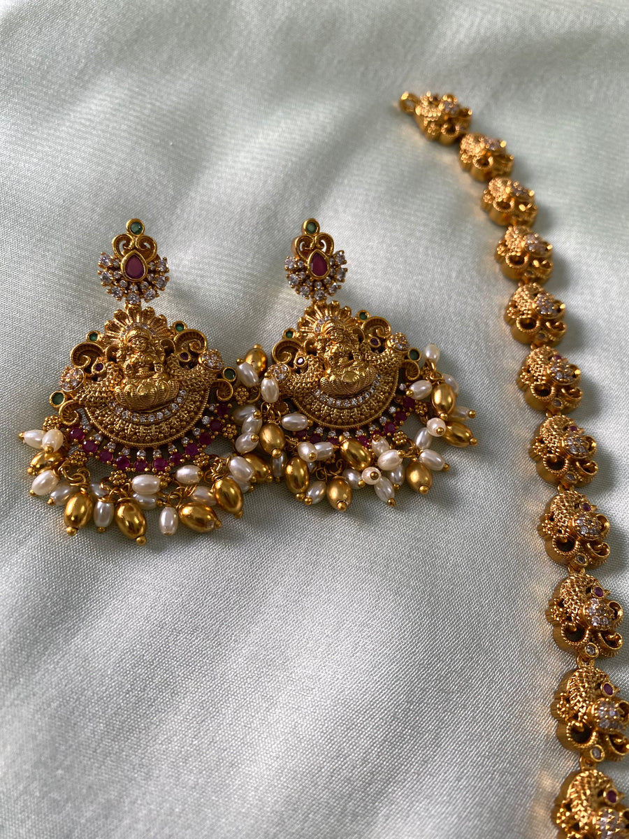 Single Line Antique AD Lakshmi Peacock Haram with Earrings – Daivik.in