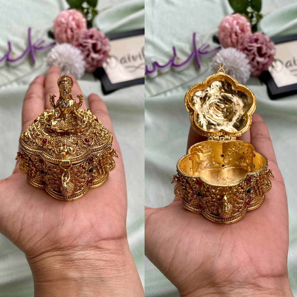 Premium Antique Traditional Kumkum box – Daivik.in