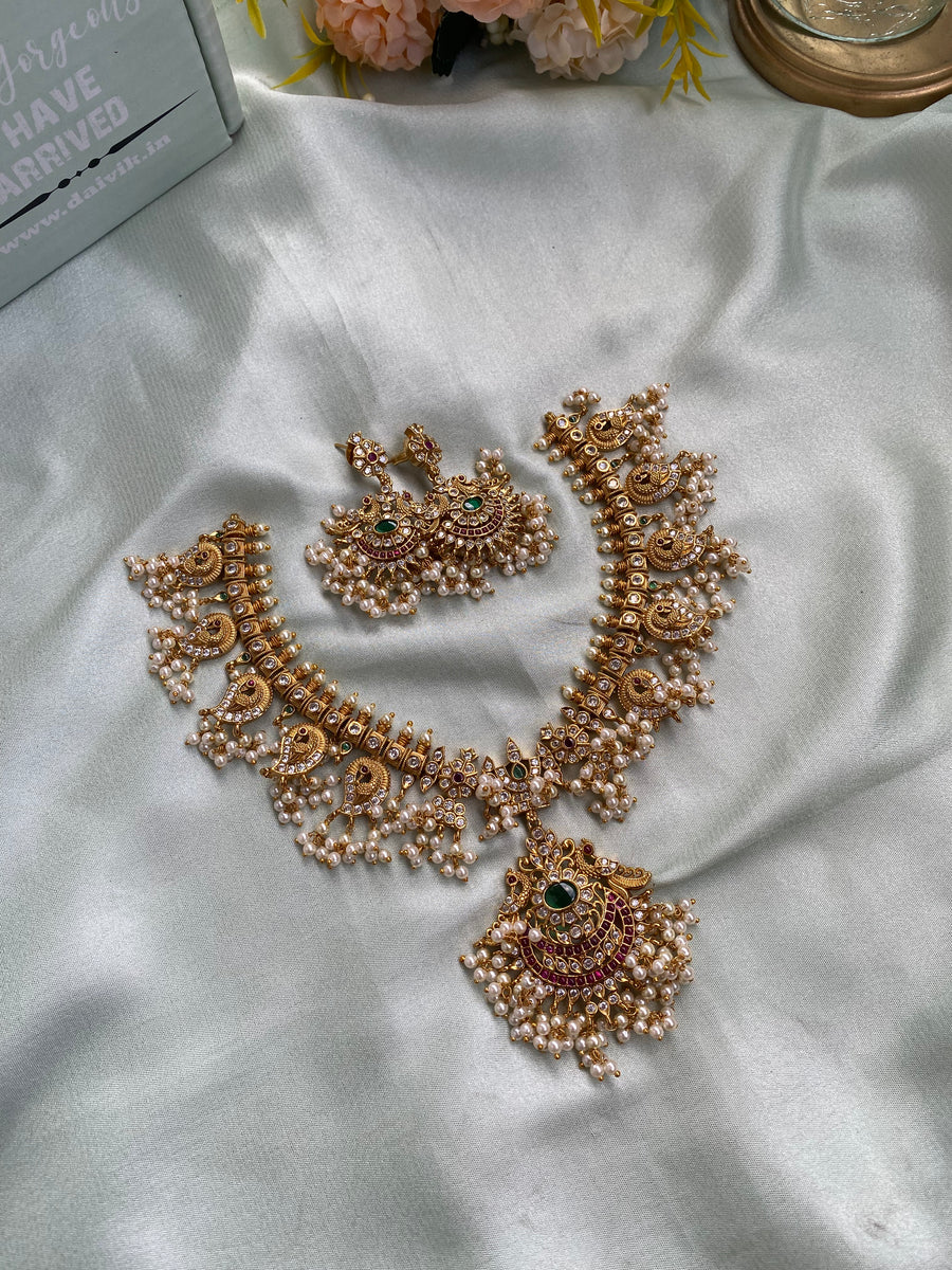 Guttaspusalu Short Mango Haram with Earrings – Daivik.in