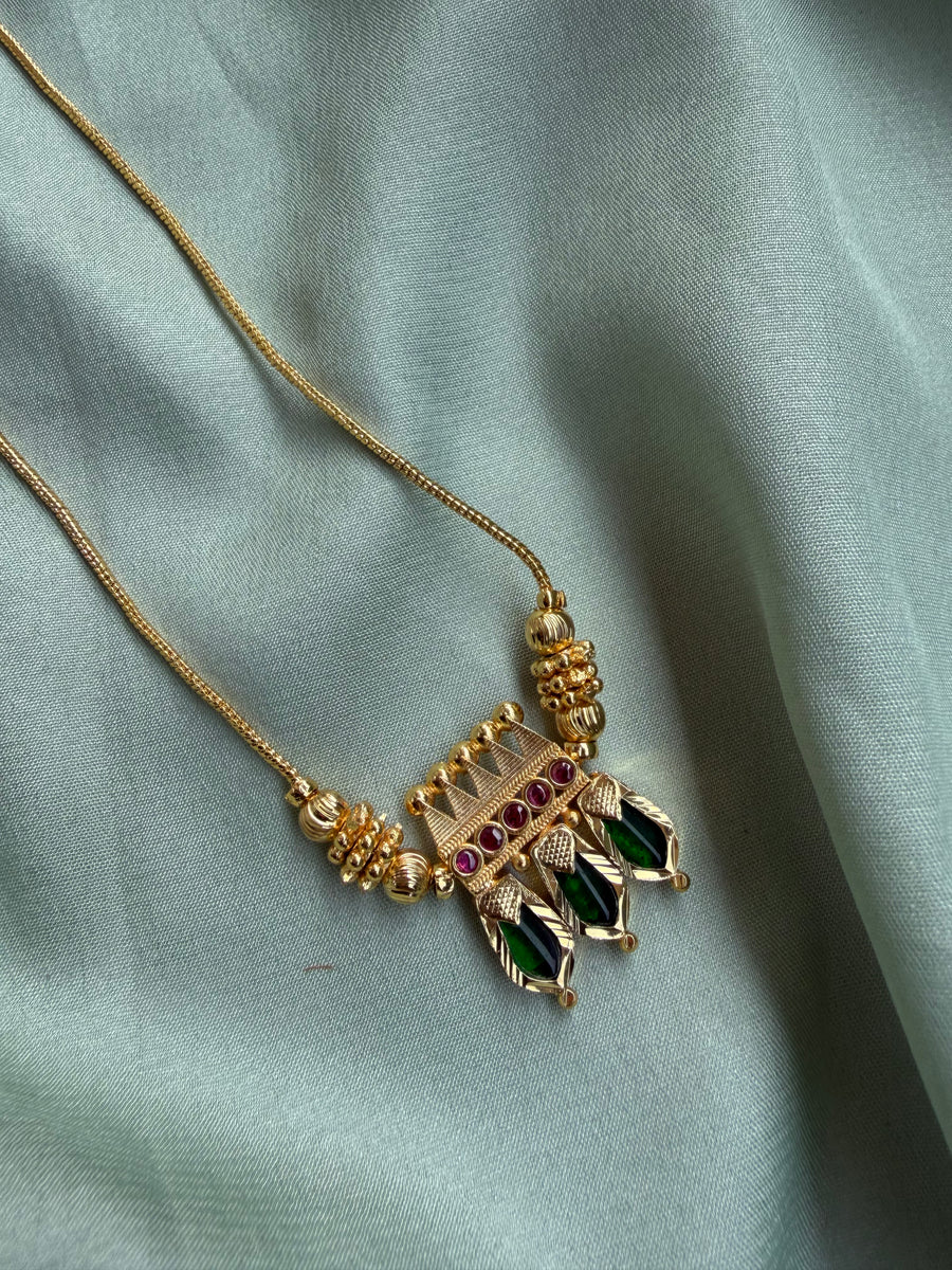 Kerala Palakka Long Chain – Daivik.in