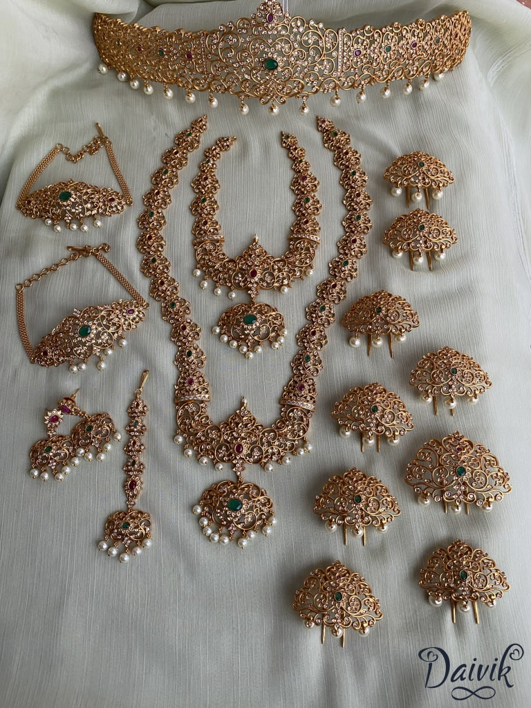 Full Bridal Gold Finish Combo – Daivik.in