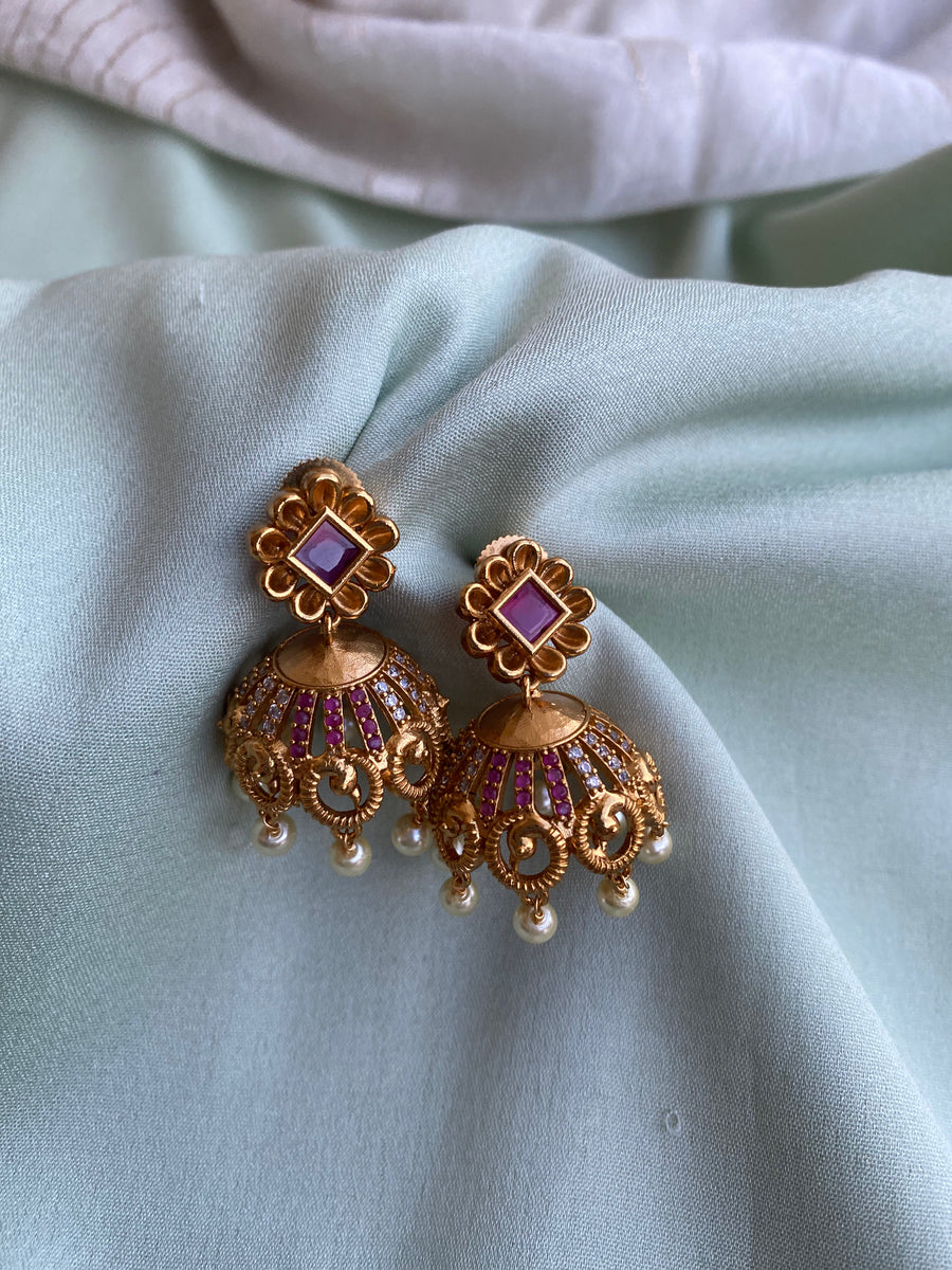 Small AD Jhumkas in 2 colours – Daivik.in